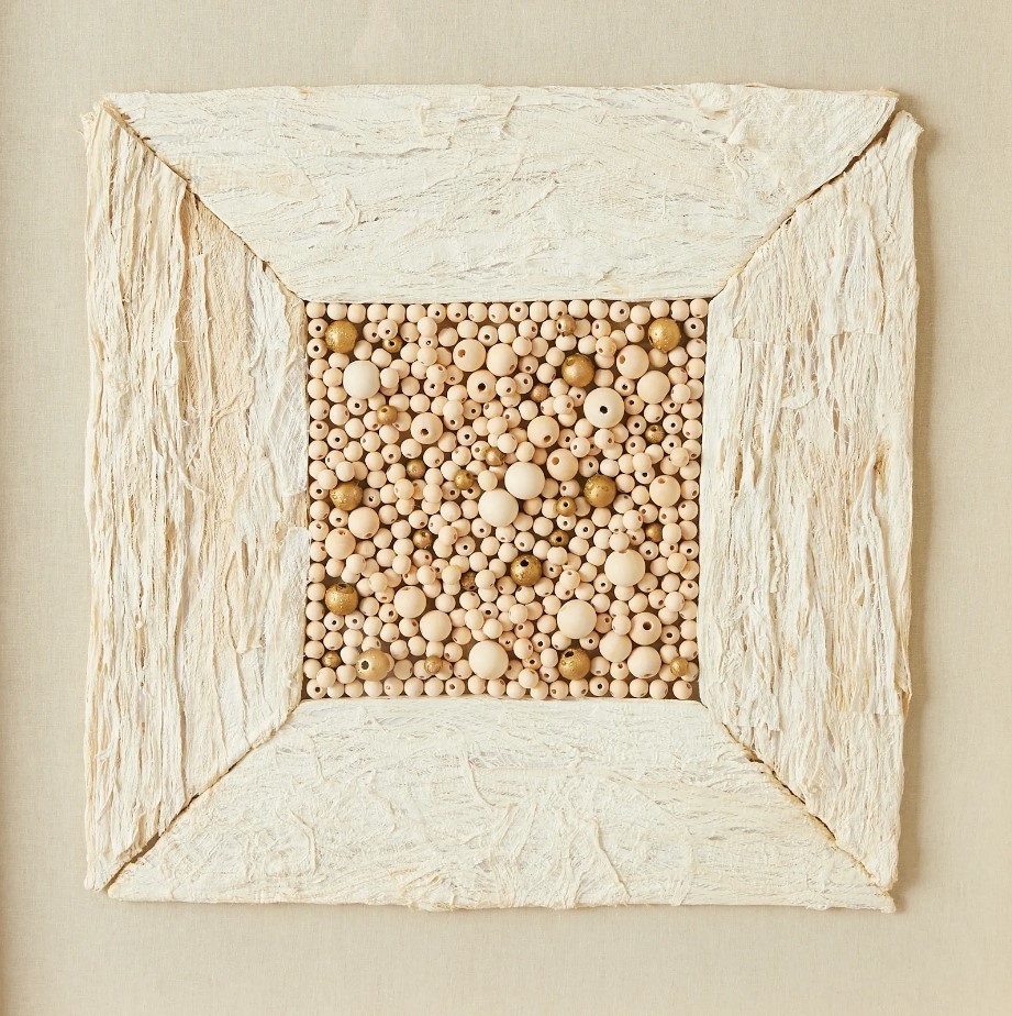 Closure Paper Pulp Shadow Box with Golden Frame