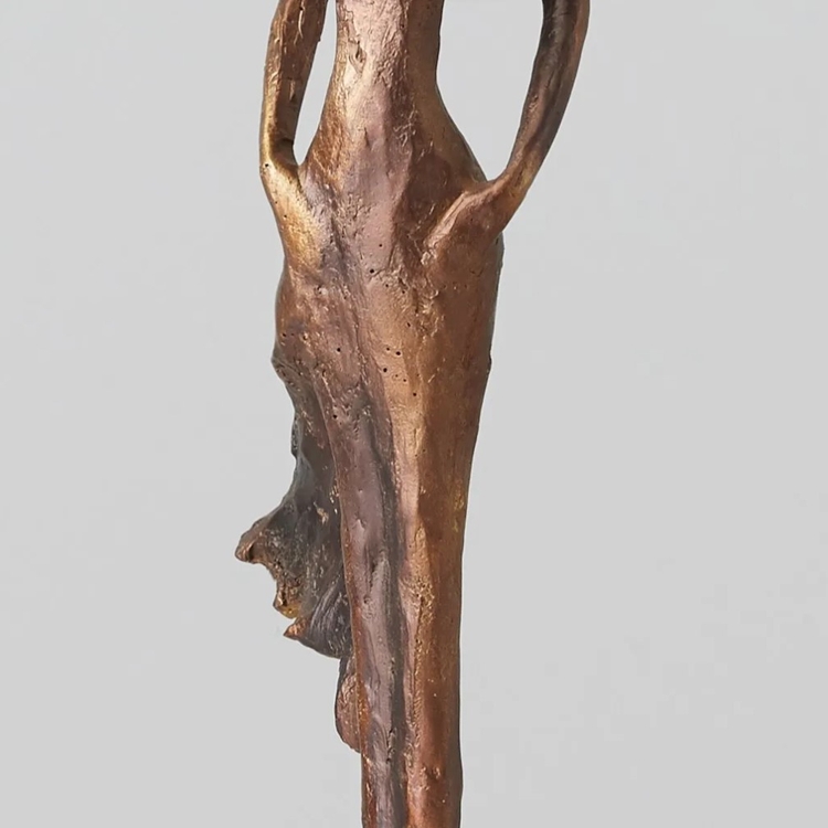 Cleo Statue | Koala Living